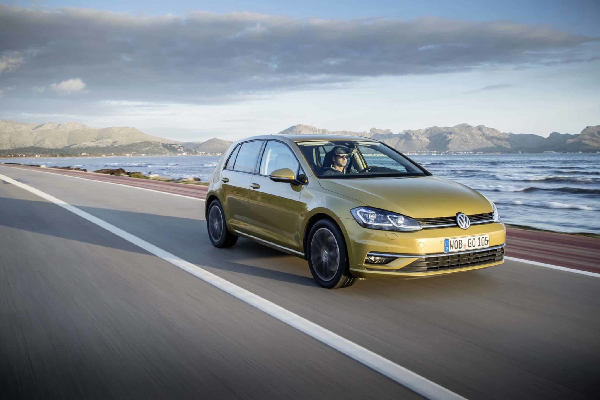 HOT! VW Golf 7 Leasing für 99 Euro netto im Monat - sparneuwagen.de