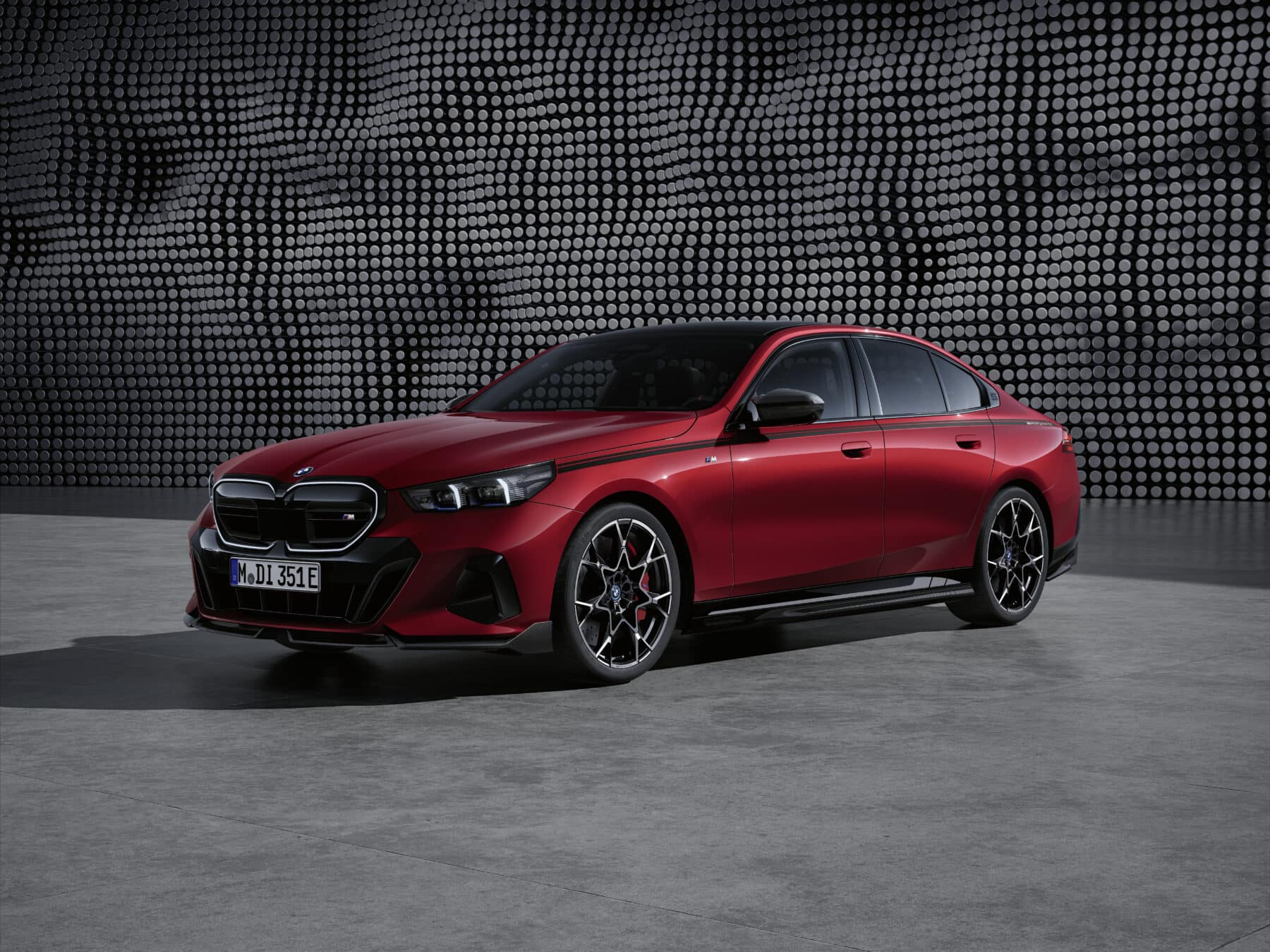 BMW i5 M60 Leasing ab 785 Euro im Monat netto - sparneuwagen.de