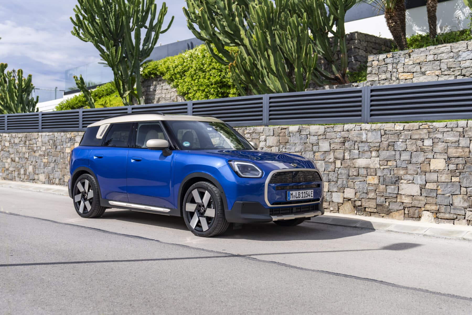 MINI Countryman E Leasing für 325 Euro im Monat brutto - sparneuwagen.de