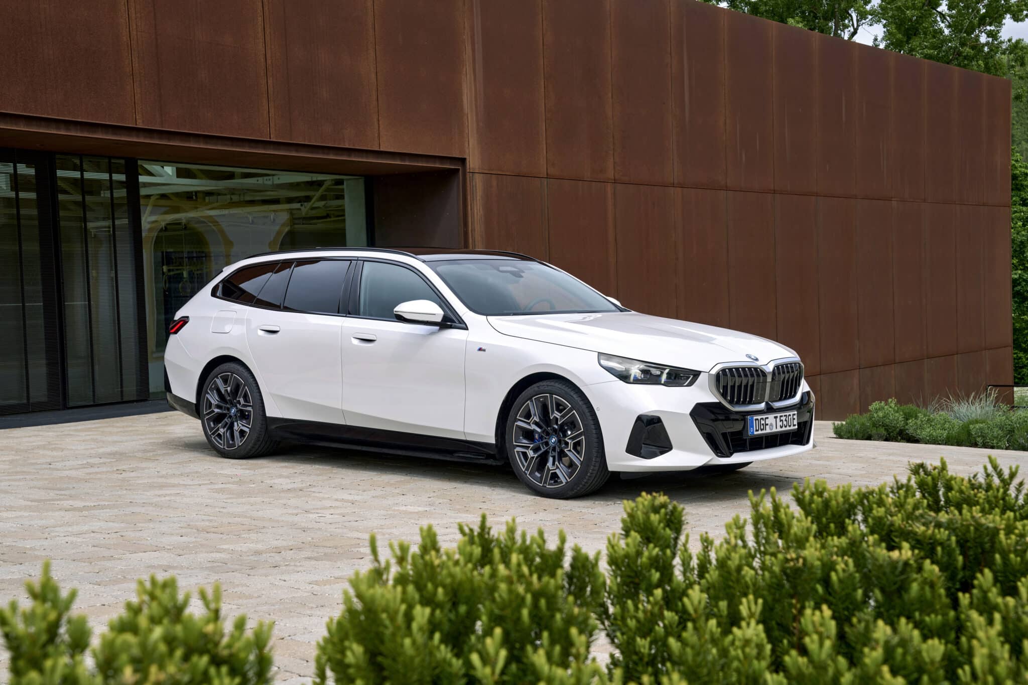 Führungswechsel bei BMW: Joachim Post übernimmt Entwicklung, Nicolai ...